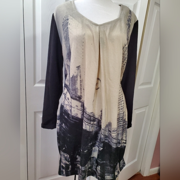 Highness | Tops | Highness Ladies Blouse Cream And Black City Skyline ...